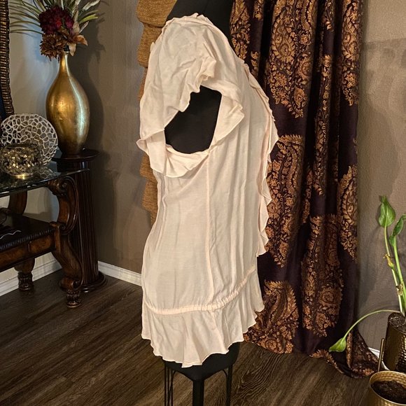 Express | Tops | 9 Light Peach Top By Express | Poshmark